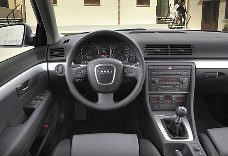 Audi A4 Avant (B6 8E) 3.0i V6 (220 Hp)